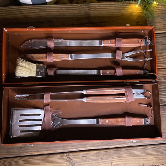 Williams Sonoma | Kitchen | Williams Sonoma Wooden Handled Metal Boxed ...